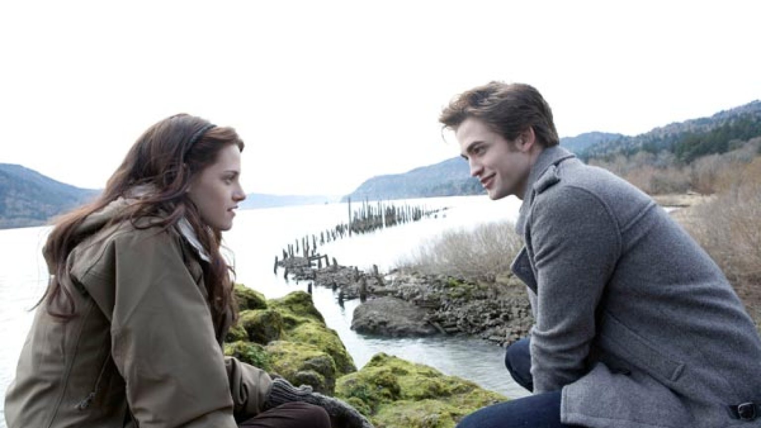 Kristen Stewart Hurt Robert Pattinson: ‘Twilight’ Injury Revealed ...