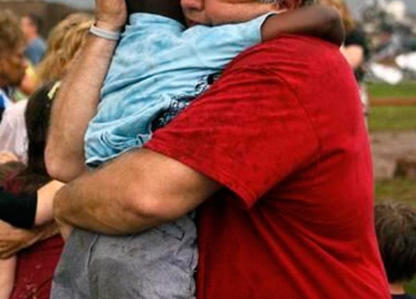 Teacher Saves Students From Tornado — Uses Body As A Shield – Hollywood ...