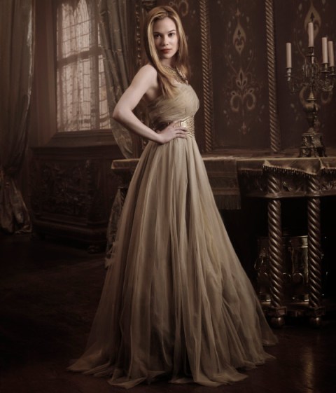 [PICS] ‘Reign’ — Photos Of The CW’s New Series – Hollywood Life