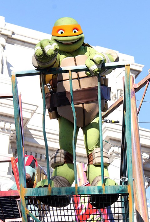 [PICS] Macy’s Thanksgiving Day Parade 2013 — Photos Of Floats, Ballons ...