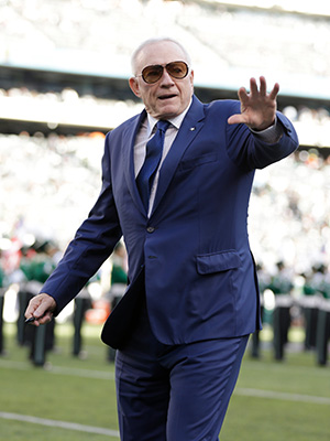 Jerry Jones — PICS – Hollywood Life