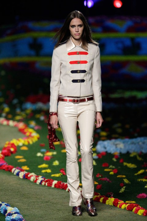 Tommy Hilfiger Runway Pictures — Spring 2015 Fashion Week – Hollywood Life