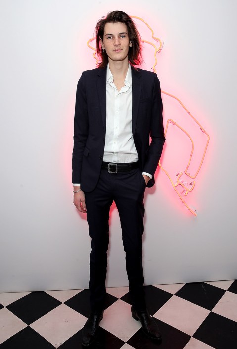 Dylan Brosnan: Photos Of Pierce Brosnan’s Model Son – Hollywood Life