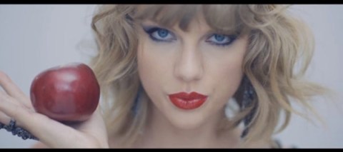[PICS] Taylor Swift’s ‘Blank Space’: See Photos From Music Video ...