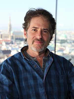 James Horner — Photos – Hollywood Life