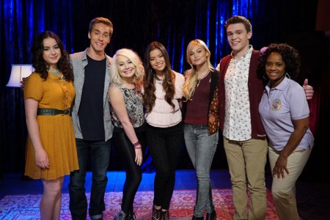 KC Undercover Pics – Hollywood Life