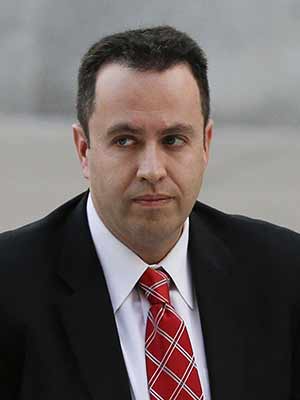 Jared Fogle: Pics Of The Subway Spokesperson – Hollywood Life