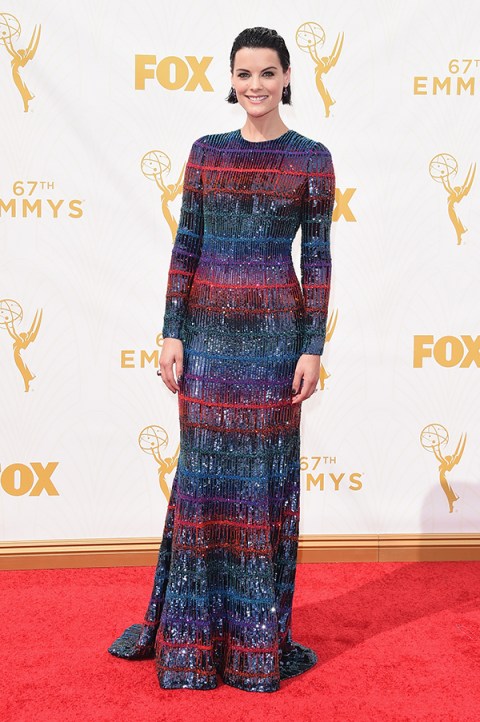 [PICS] 2015 Emmy Awards Red Carpet Photos — See The Celebs’ Arrivals ...