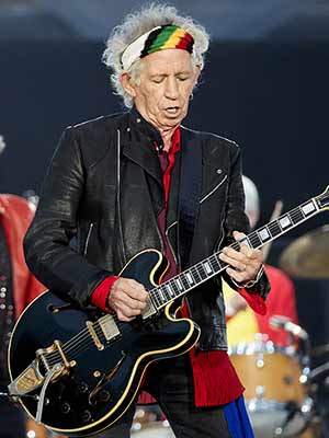 Keith Richards: Photos Of The Rock Legend – Hollywood Life