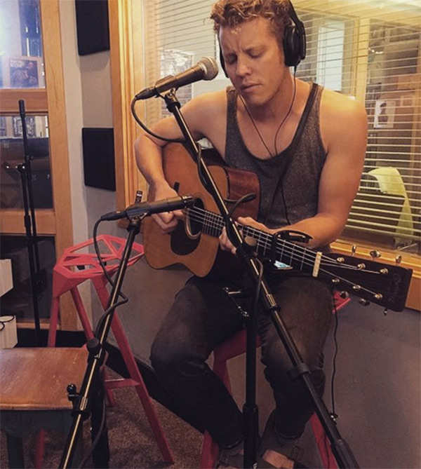 [PHOTOS] Anderson East: Pics Of Miranda Lambert’s Rumored New Love ...