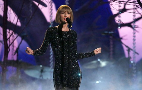 [PICS] 2016 Grammy Awards Red Carpet Photos — See The Grammys Arrivals ...