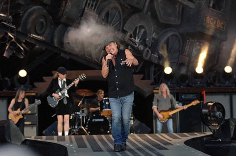 [PICS] AC/DC Pictures — See Photos Of The Rock Band – Hollywood Life