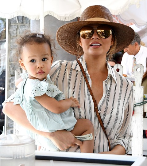 Luna Stephens: Photos Of Chrissy Teigen & John Legend’s Daughter ...