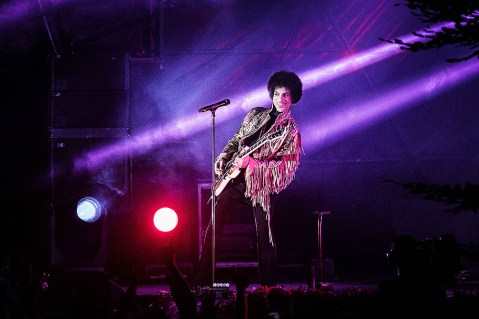 [PICS] Prince’S Style — See The Late Legend’s Most Iconic Outfits ...