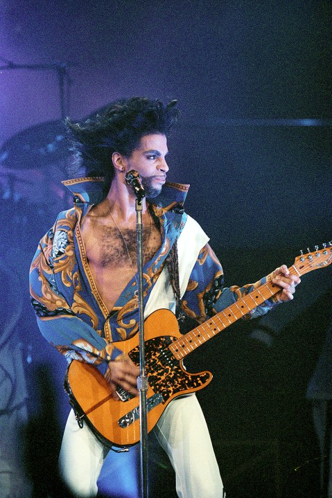 [PICS] Prince’S Style — See The Late Legend’s Most Iconic Outfits ...