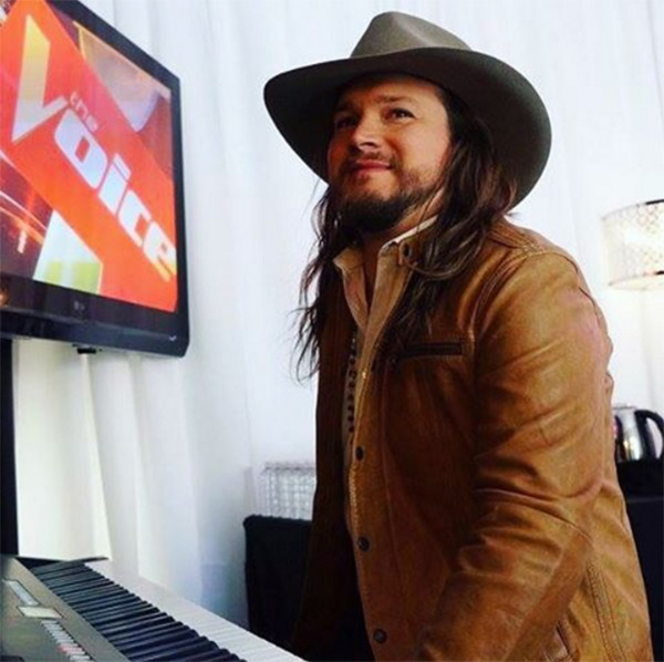 [PHOTOS] Adam Wakefield: Pictures Of ‘The Voice’ Season 10 Finalist ...