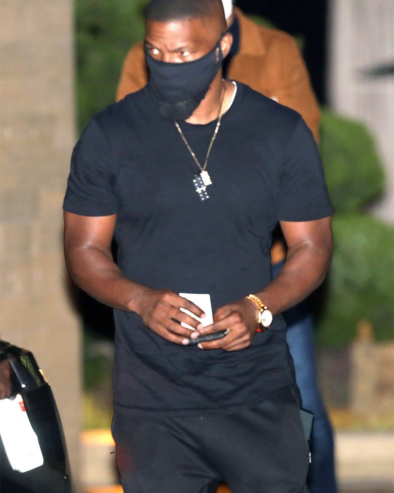 Jamie Foxx Shows off PDA With GF During Mexico Vacation: Photos ...