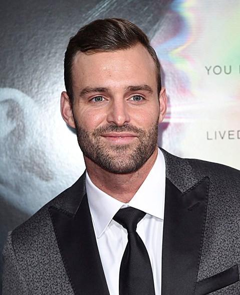 Robby Hayes: Photos Of The ‘Bachelorette’ Star – Hollywood Life