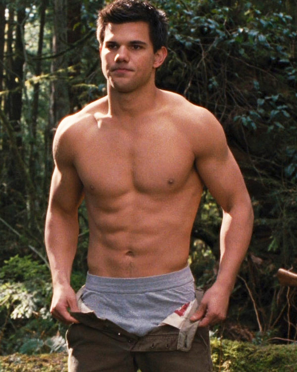 Taylor Lautner Joins ‘Scream Queens’ Season 2 — Playing Sexy Doctor ...