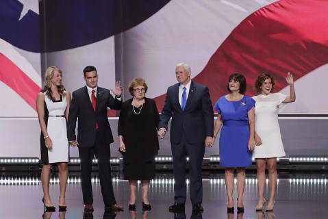 Mike Pence & Family: Photos – Hollywood Life