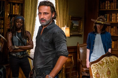 [PICS] ‘The Walking Dead’ Season 7 Photos – Hollywood Life