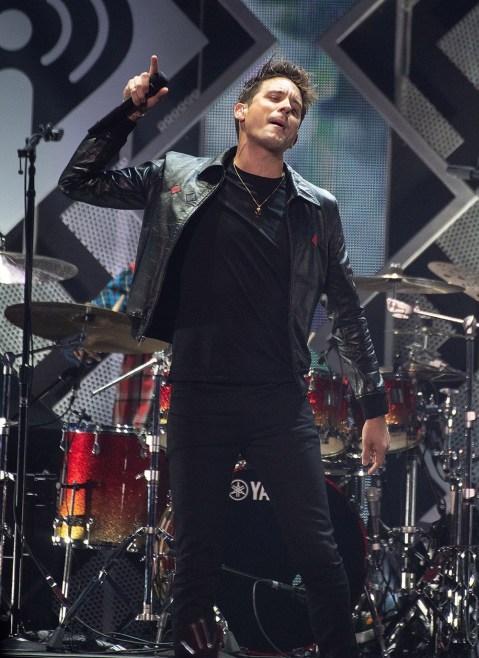 G-Eazy: Pics Of The Rapper – Hollywood Life