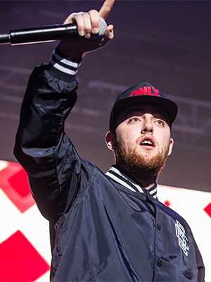 Mac Miller: Pictures Of The Rapper & Producer – Hollywood Life