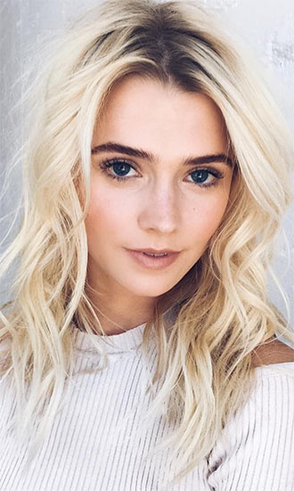 Raina Lawson Celebrity Bio – Hollywood Life