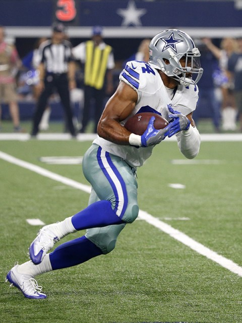 [PICS] Dallas Cowboys: Photos Of The NFL Team & Players – Hollywood Life