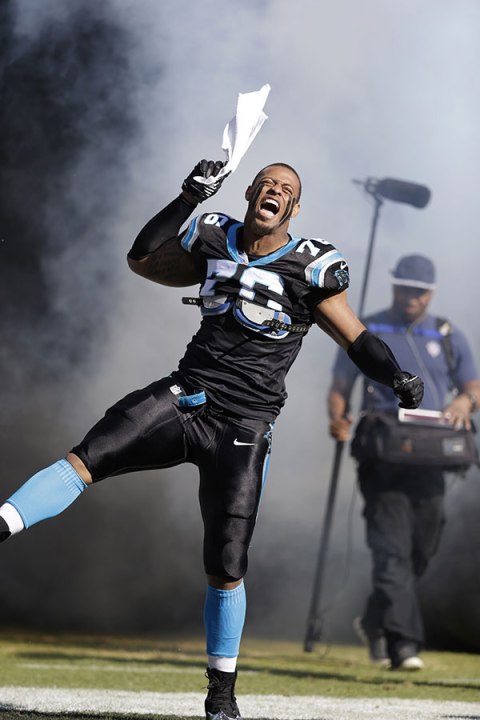 Greg Hardy — Pics – Hollywood Life