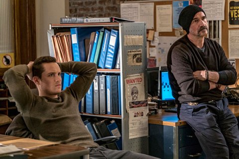 ‘Chicago P.D.’ Season 4 Photos – Hollywood Life