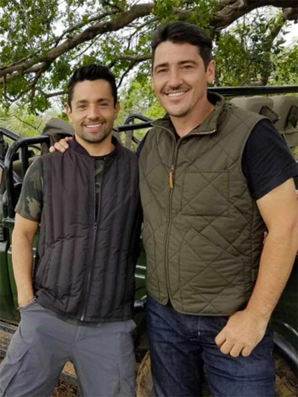 Jonathan Knight Engaged To Harley Rodriguez — Singer To Wed Longtime ...