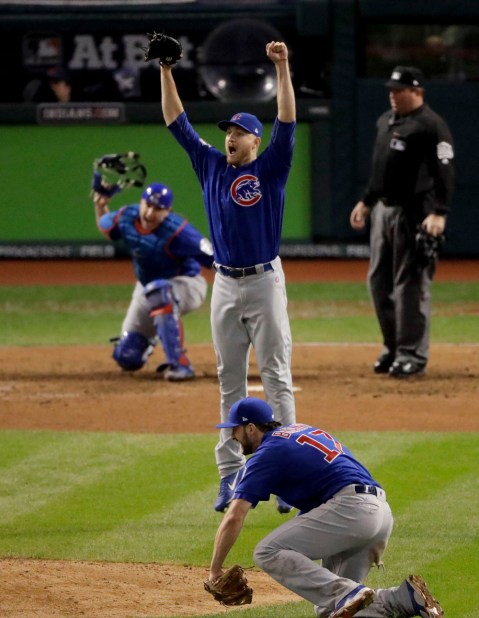 [PICS] World Series 2016 – Game 7: Photos Of Chicago Cubs Vs. Cleveland ...