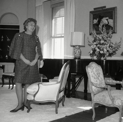 Barbara Bush: Photos Of The Former First Lady – Hollywood Life