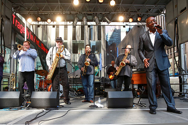 [PHOTOS] Tower of Power: PICS of the Band That Formed In 1968 ...