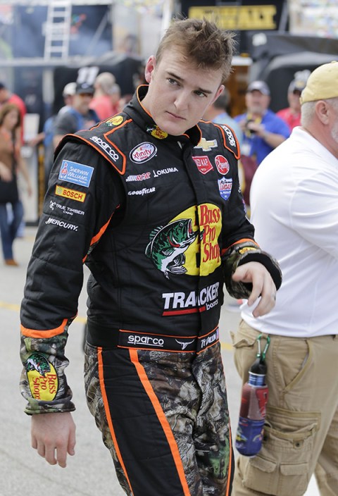 [PICS] Daytona 500 Race 2017: Photos From The NASCAR Event – Hollywood Life