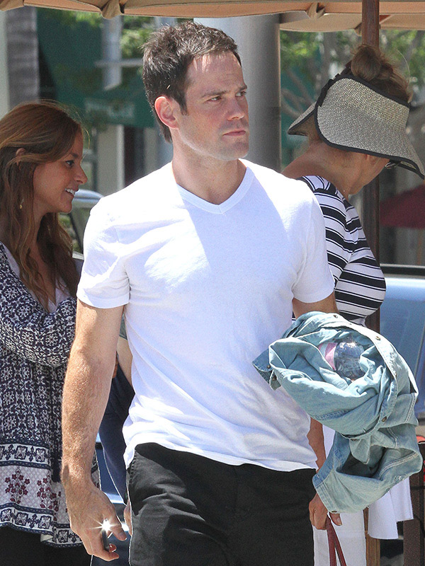 Mike Comrie Name Cleared In Rape Case? Hilary Duff’s Ex Is ‘Confident ...