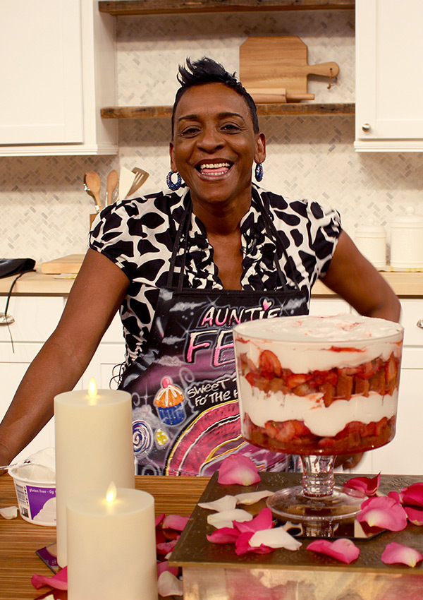 [PICS] Auntie Fee: Photos Of The Internet Chef – Hollywood Life