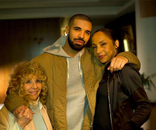 [PICS] Drake Dating Sade? Rapper Cuddles With Soul Singer In New Pics ...