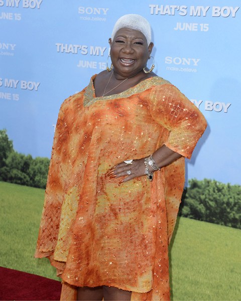 [PICS] Luenell Campbell: Photos Of The Comedian – Hollywood Life