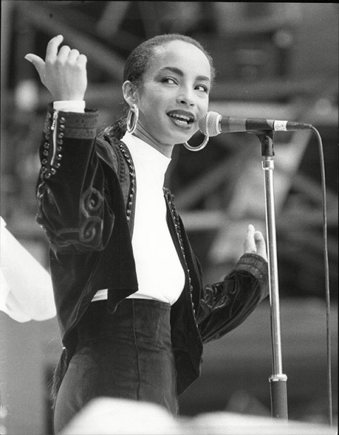 [PICS] Sade: Photos Of The Iconic Singer – Hollywood Life