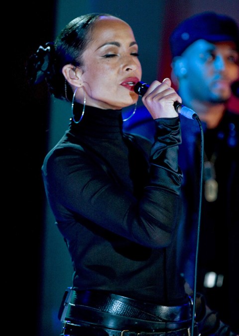 [PICS] Sade: Photos Of The Iconic Singer – Hollywood Life