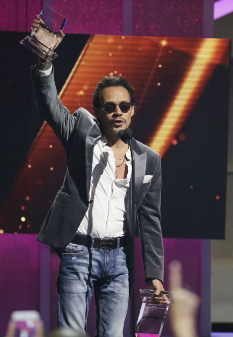 Billboard Latin Music Awards Photos — See Stars On The Red Carpet ...