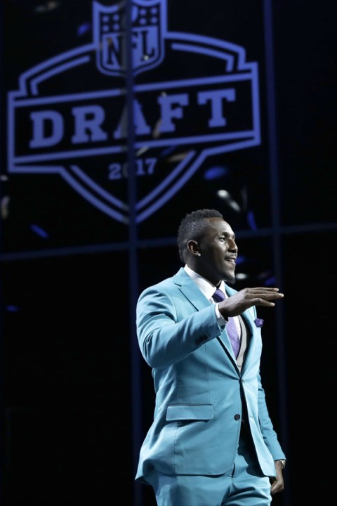 NFL Draft Outfits 2017 — See Corey Davis & More Football Stars’ Suits ...