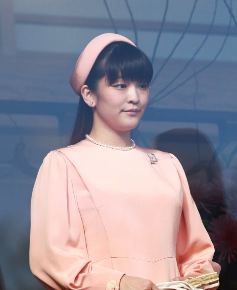 Princess Mako: Photos Of The Former Japanese Royal – Hollywood Life