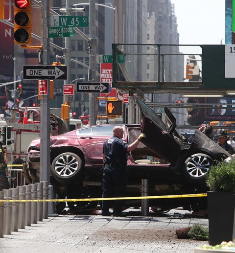 Times Square Crash Photos — Car Hits Pedestrians On Sidewalk ...