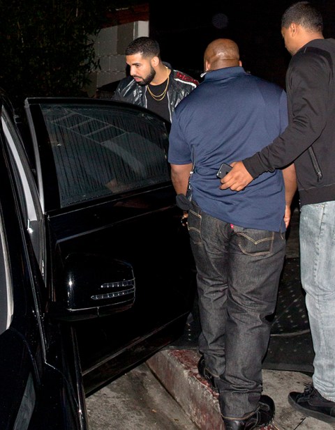 Drake & Bella Hadid Photos: Pics Of The Pair – Hollywood Life