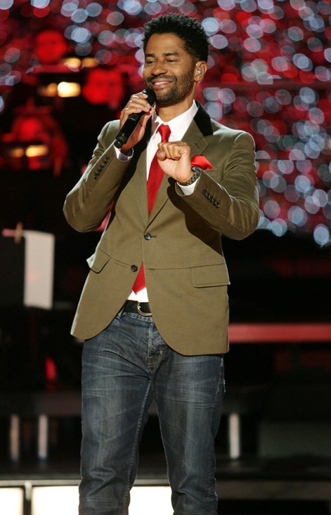 Eric Benet Pictures: See Photos Of R&B Singer – Hollywood Life