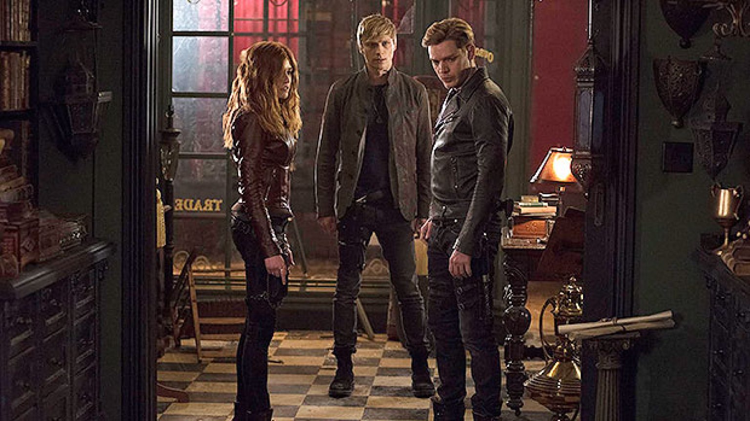 ‘Shadowhunters’: Clary Meets Jonathan In Season 2 Episode 17 — Recap ...