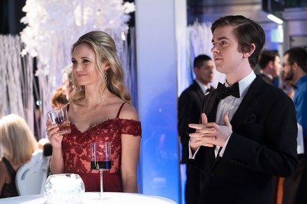 ‘The Good Doctor’: Shaun Murphy & Lea Kiss In Mid-Season Premiere ...